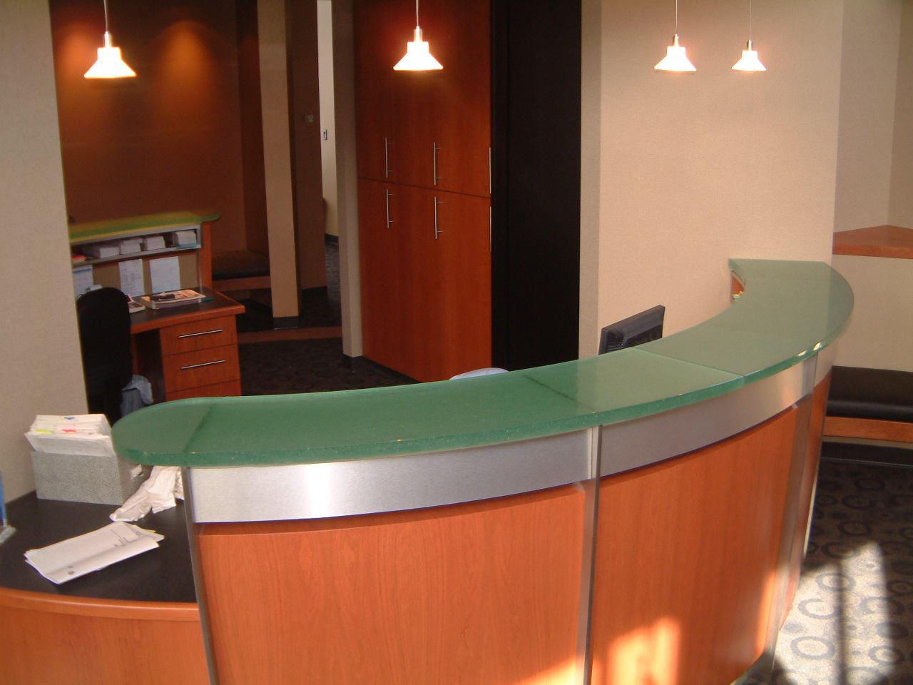 Countertops - Glassworks, Inc.